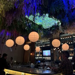 THE SELECT - Updated December 2025 - 1951 Photos & 771 Reviews - 6405 ...