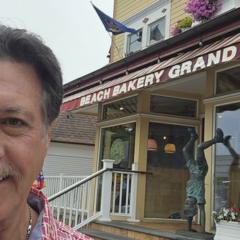 BEACH BAKERY - Updated April 2025 - 202 Photos & 211 Reviews - 112 Main ...