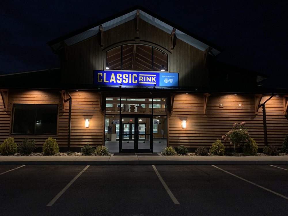 THE CLASSIC RINK - Updated February 2025 - 41 Riley St, East Aurora ...