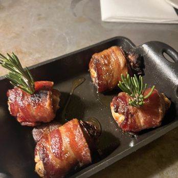 COMSTOCK SALOON - Updated November 2025 - 940 Photos & 1034 Reviews ...