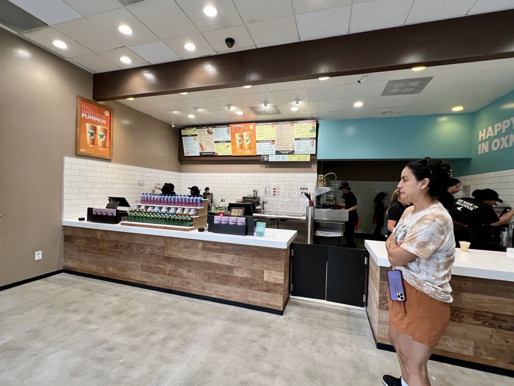 ROBEKS FRESH JUICES & SMOOTHIES - 12 Photos - 343 W Esplande Dr, Oxnard ...