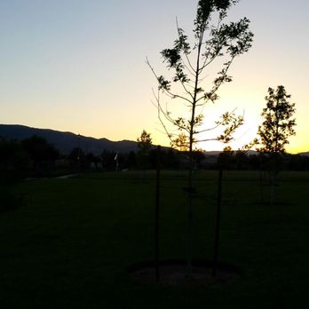 COMSTOCK PARK - Updated October 2025 - 16 Photos - Double Diamond ...