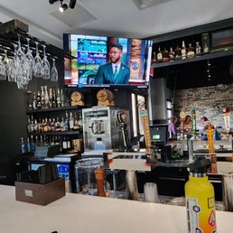 HARD COUNT KITCHEN & COCKTAILS - Updated September 2025 - 209 Photos ...