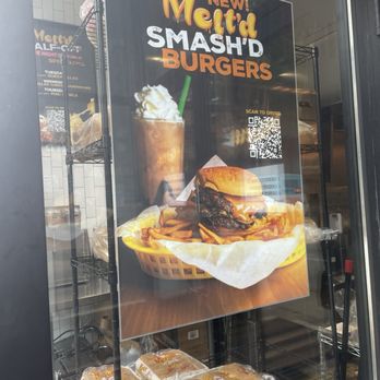 MELT’D - Updated January 2026 - 28 Photos & 18 Reviews - 3903 Forbes ...