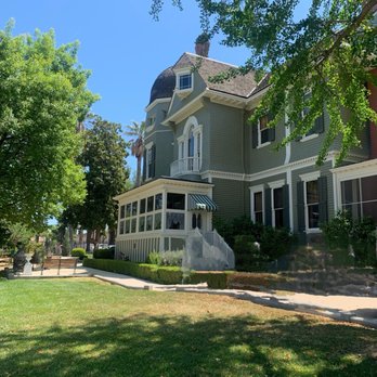 HERITAGE HOUSE - Updated December 2025 - 252 Photos & 33 Reviews - 8193 ...