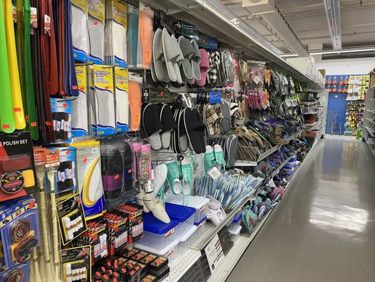 DOLLAR POWER - Updated January 2026 - 36 Photos - 505 Rymal Rd East ...