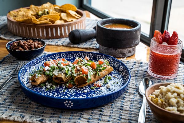 TAKITOS AF - Updated August 2025 - 17 Photos & 11 Reviews - 325 ...