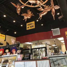 THE POMPOUS PIG - Updated July 2025 - 143 Photos & 257 Reviews - 3320 N ...