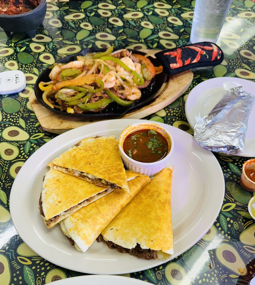 ORALE - Updated May 2024 - 63 Photos & 57 Reviews - 2530 Orchard Lake ...