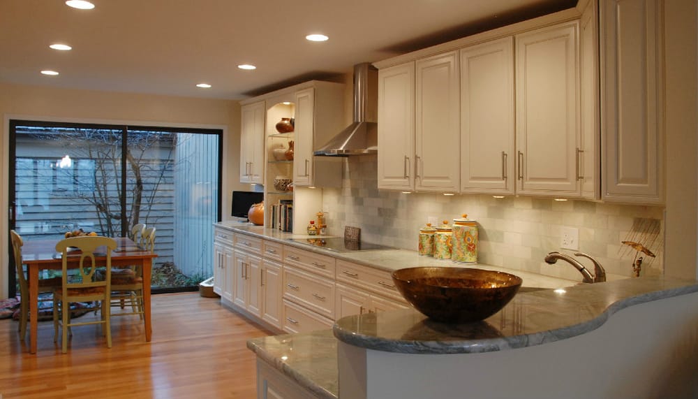 SURAN BUILT - Updated July 2025 - 18 Photos - 30 N Williams St, Crystal ...