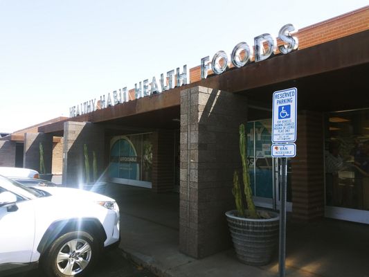 HEALTHY HABIT - Updated May 2025 - 20 Photos & 84 Reviews - 6029 N 7th ...