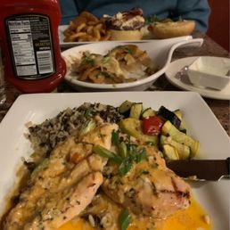 HOPS DOWNTOWN GRILL - Updated October 2025 - 284 Photos & 420 Reviews ...