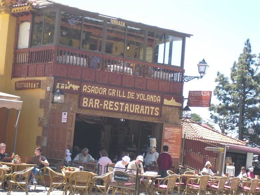 BAR RESRESTAURANT ASADOR GRILL DE YOLANDA - s/n Frente al Parador ...