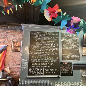 THE WRIGLEY TAPROOM & EATERY - Updated April 2025 - 241 Photos & 251 ...