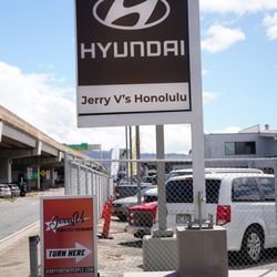 Jerry V S Honolulu Hyundai