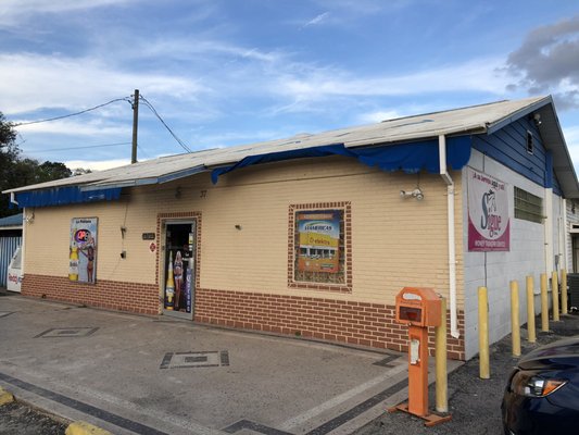 PRIMA MARKET LA POBLANA - Updated April 2024 - 20 Photos & 17 Reviews ...