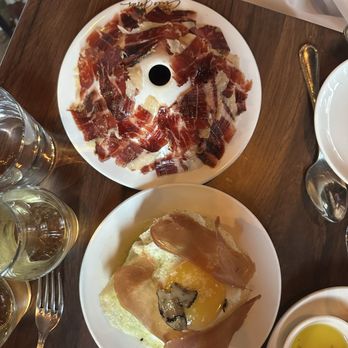 CASA MONO - Updated April 2025 - 2677 Photos & 1496 Reviews - 52 Irving ...