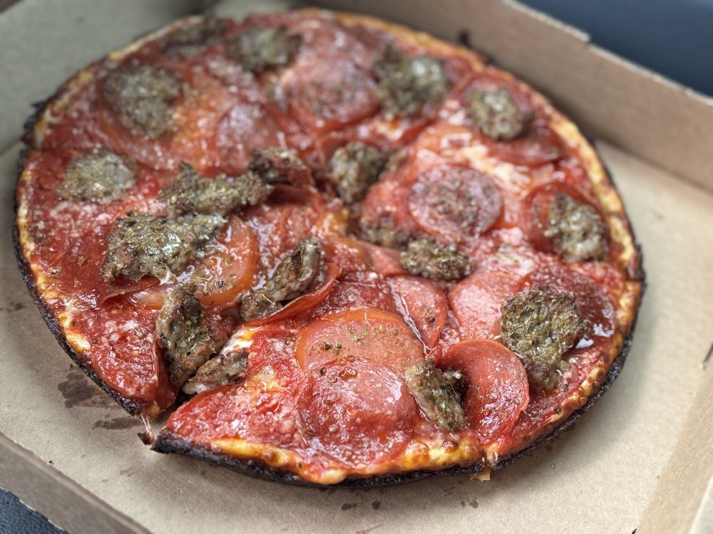 LEFTY’S PIZZA KITCHEN - Updated December 2025 - 11 Photos & 10 Reviews ...