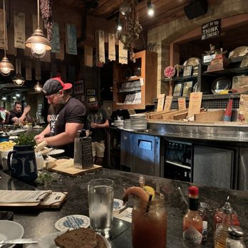 RODNEY’S OYSTER HOUSE - Updated October 2025 - 865 Photos & 484 Reviews ...