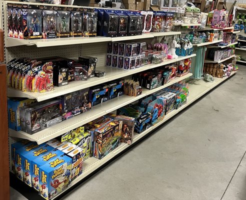 PAPA BEAR’S RESALE - 916 Chicago Dr, Jenison, Michigan - Discount Store ...