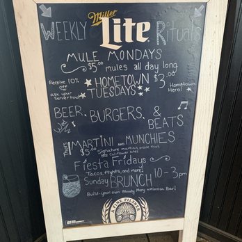 SOCIAL HOUSE 103 - Updated December 2025 - 293 Photos & 159 Reviews ...