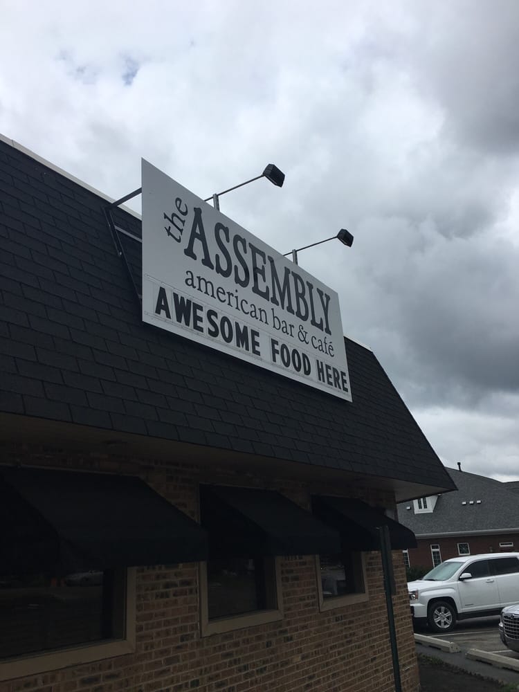 THE ASSEMBLY AMERICAN BAR & CAFE - 312 Photos & 489 Reviews - 2570 W ...
