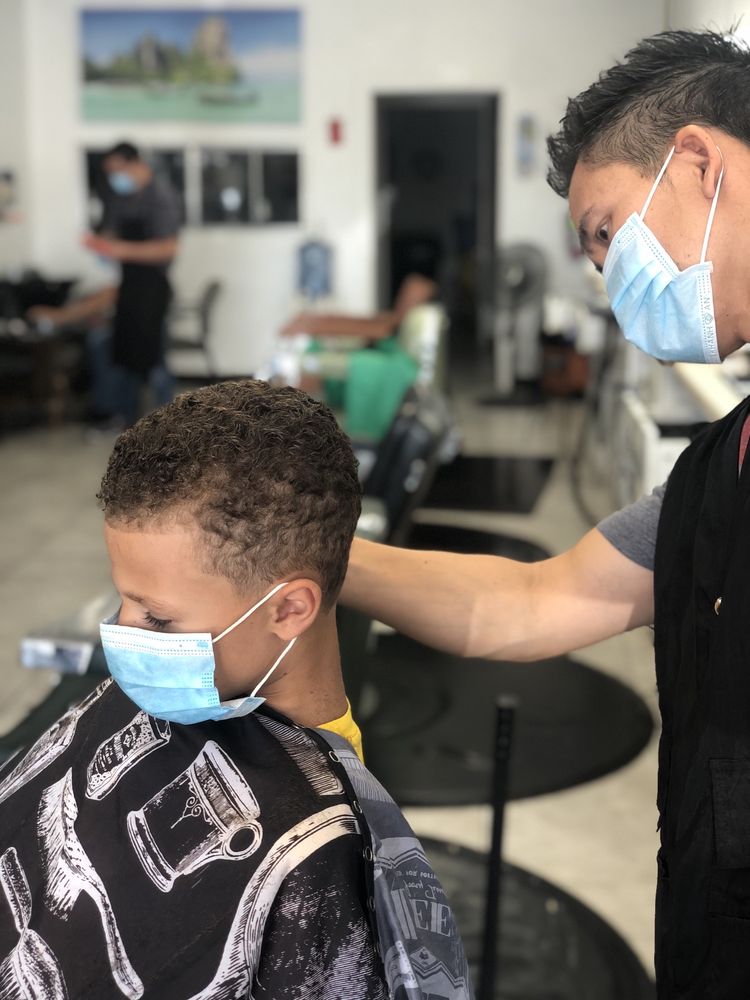 PRO BARBER - Updated August 2024 - 44 Photos & 95 Reviews - 3166 Midway ...