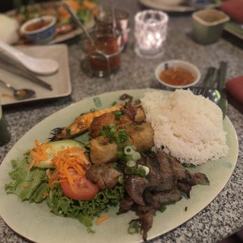 TAMARIND TREE RESTAURANT - Updated May 2025 - 1900 Photos & 1663 ...