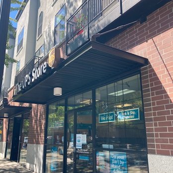 THE UPS STORE - Updated September 2024 - 27 Photos & 92 Reviews - 1809 ...