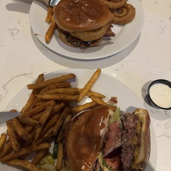 TWO TREES RESTAURANT & TAPS - Updated January 2025 - 625 Photos & 826 ...