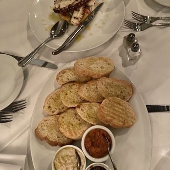 BOMBETTA - Updated November 2024 - 46 Photos & 31 Reviews - 3641 W ...