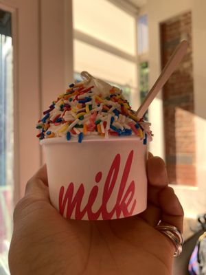 MILK BAR - 678 Photos & 584 Reviews - 561 Columbus Ave, New York, New ...