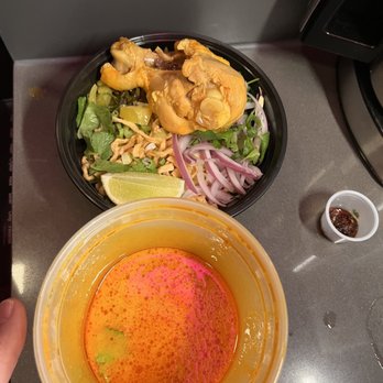 KIN DEE THAI & PHO - Updated March 2025 - 25 Photos & 57 Reviews - 182 ...