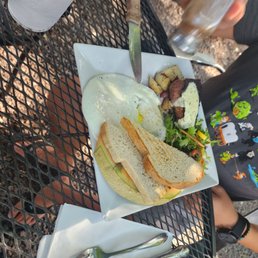 LEAPING LIZARD CAFE - Updated July 2025 - 1504 Photos & 663 Reviews ...