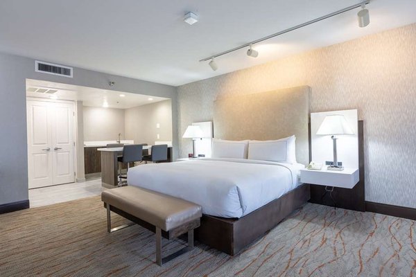 DOUBLETREE BY HILTON HOTEL DALLAS - RICHARDSON - 208 Photos & 138 ...