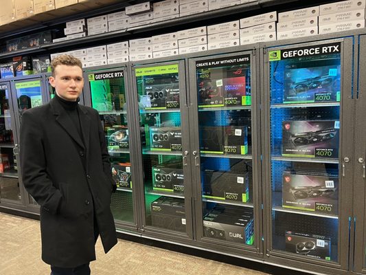 MICRO CENTER - Updated July 2025 - 79 Photos & 450 Reviews - 8000 E ...