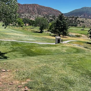 CEDAR RIDGE MUNICIPAL GOLF COURSE - Updated October 2025 - 11 Photos ...