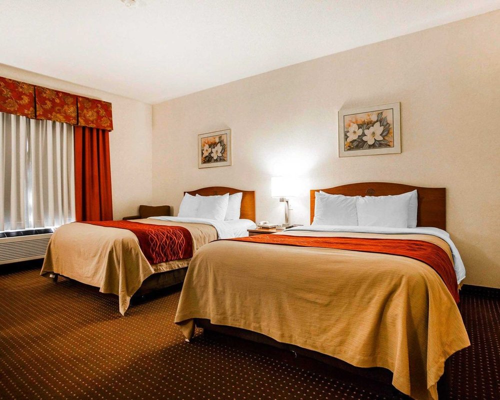 QUALITY INN - Updated April 2026 - 33 Photos & 22 Reviews - 3207 County ...