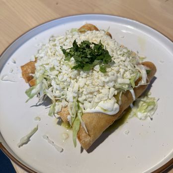 BRAVIS - Updated February 2025 - 245 Photos & 253 Reviews - 2815 ...