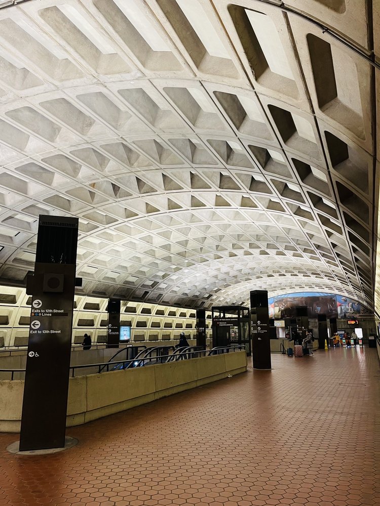 METRO CENTER STATION - 169 Photos & 112 Reviews - 607 13th St NW ...