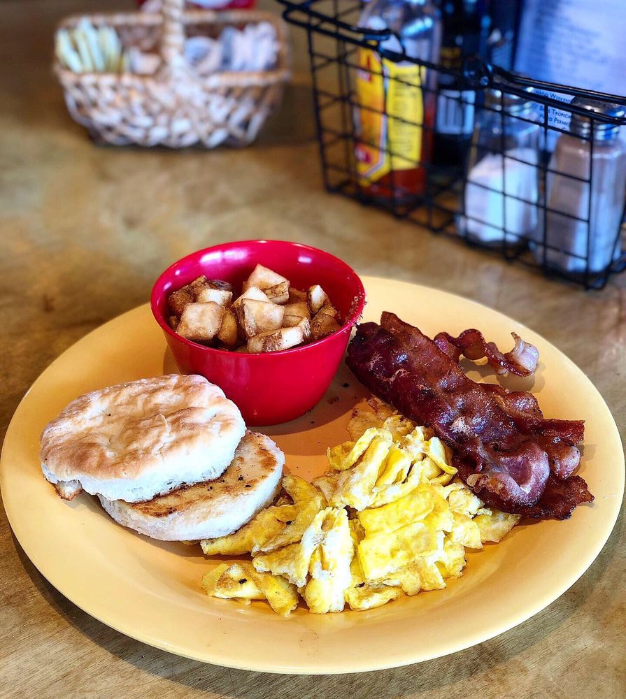 HANG TEN GRILL - 159 Photos & 376 Reviews - 308 S Lake Park Blvd ...