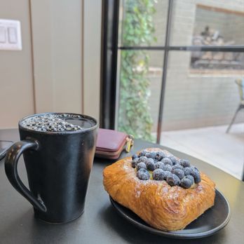 GODFREY’S BAKERY AND CAFE - Updated July 2025 - 647 Photos & 231 ...