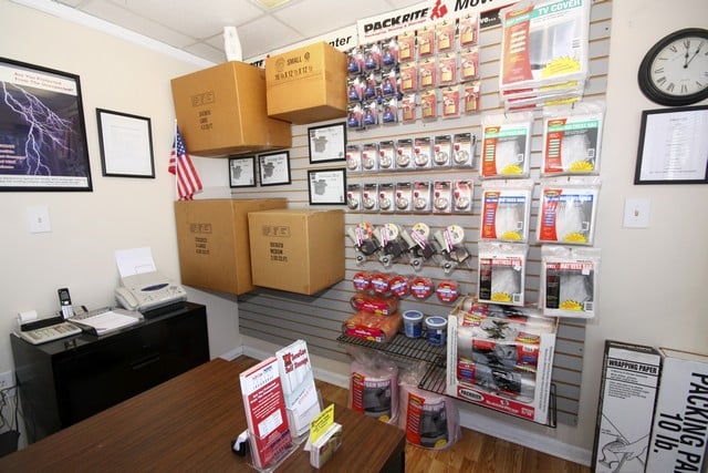 SECURCARE SELF STORAGE - Updated April 2025 - 16 Photos - 5311 NC-55 ...