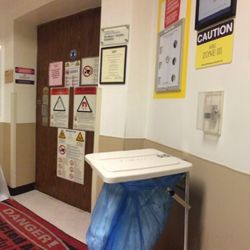 PROVIDENCE HOLY CROSS MEDICAL CENTER - 73 Photos & 255 Reviews - 15031 ...