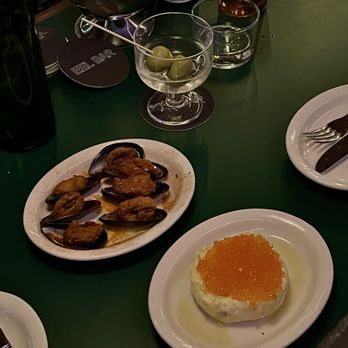EEL BAR - Updated February 2025 - 59 Photos & 21 Reviews - 252 Broome ...