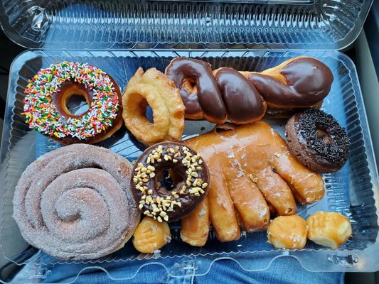 MISS DONUTS - Updated April 2025 - 141 Photos & 100 Reviews - 2520 S ...