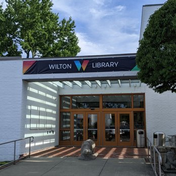 WILTON LIBRARY - Updated October 2025 - 16 Photos - 137 Old Ridgefield ...
