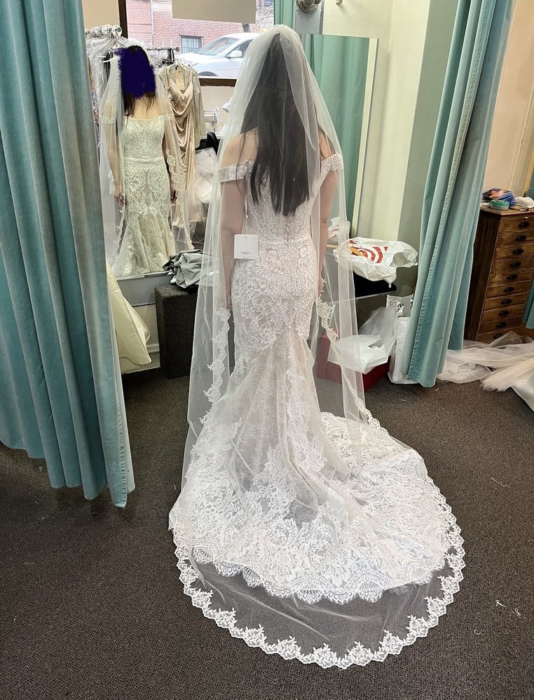 SEAMS - Updated January 2026 - 43 Photos & 74 Reviews - 505 W Belden ...