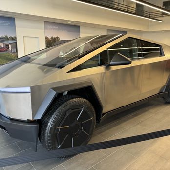 TESLA - LONG BEACH - Updated June 2025 - 85 Photos & 116 Reviews - 1800 ...