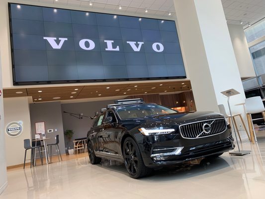 VOLVO CARS MANHATTAN - Updated January 2026 - 68 Reviews - 565 11th Ave ...